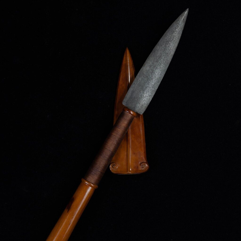 Tombak Nusantara: Simbol Kekuatan dan Spiritual Leluhur